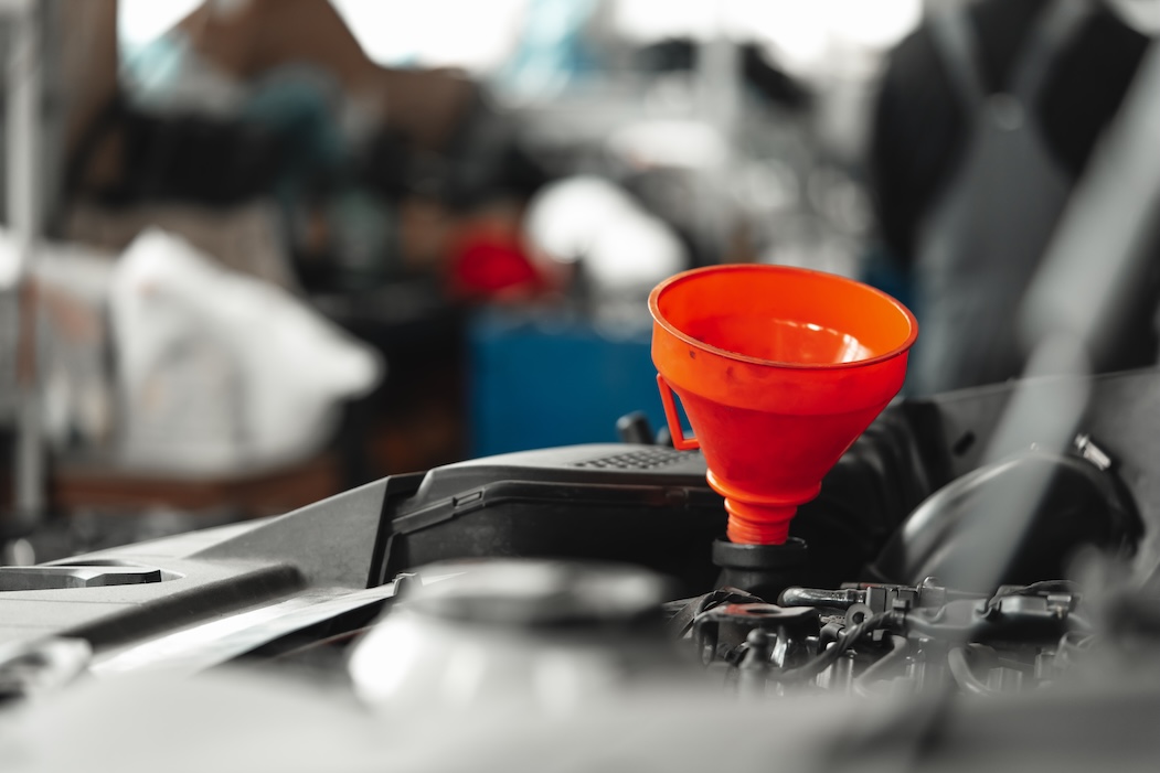 Oil Change Services - Exit5 Auto Group